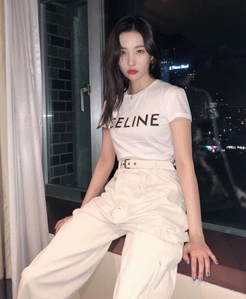 【潮妹關鍵字】內行人看門道！鄉土劇女演員竟撞衫「台灣潮流 icon」？網友：現在八點檔越來越高端了⋯ JUKSY 街星