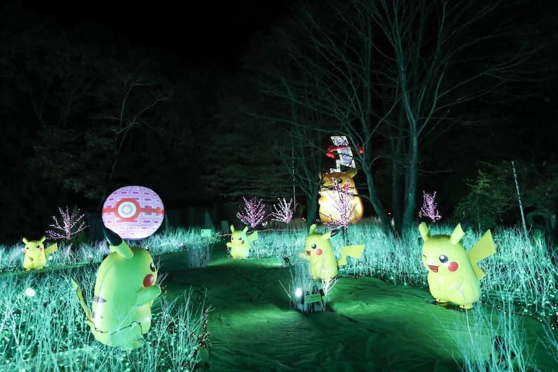 巨型皮卡丘超級萌！日本「寶可夢燈光秀」太夢幻，背景音樂還是遊戲 BGM 整個超有 Fu！ JUKSY 街星