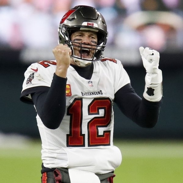 真不老怪物！43 歲 NFL 傳奇四分衛 Tom Brady 再闖超級盃，生涯第 10 度入選無人能及 - JUKSY 街星