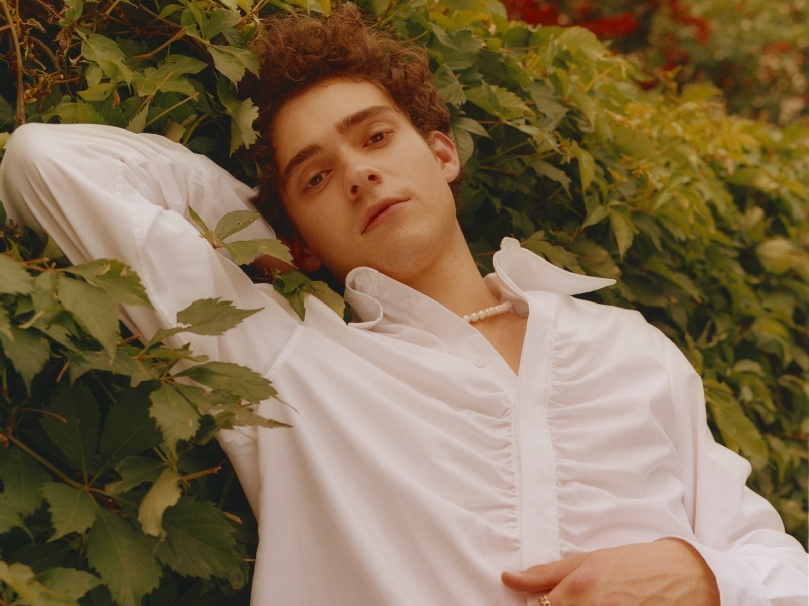 影集版《歌舞青春》男主角 Joshua Bassett 宣告出櫃，曾讚美一世代 Harry Styles 太帥！ - JUKSY 街星