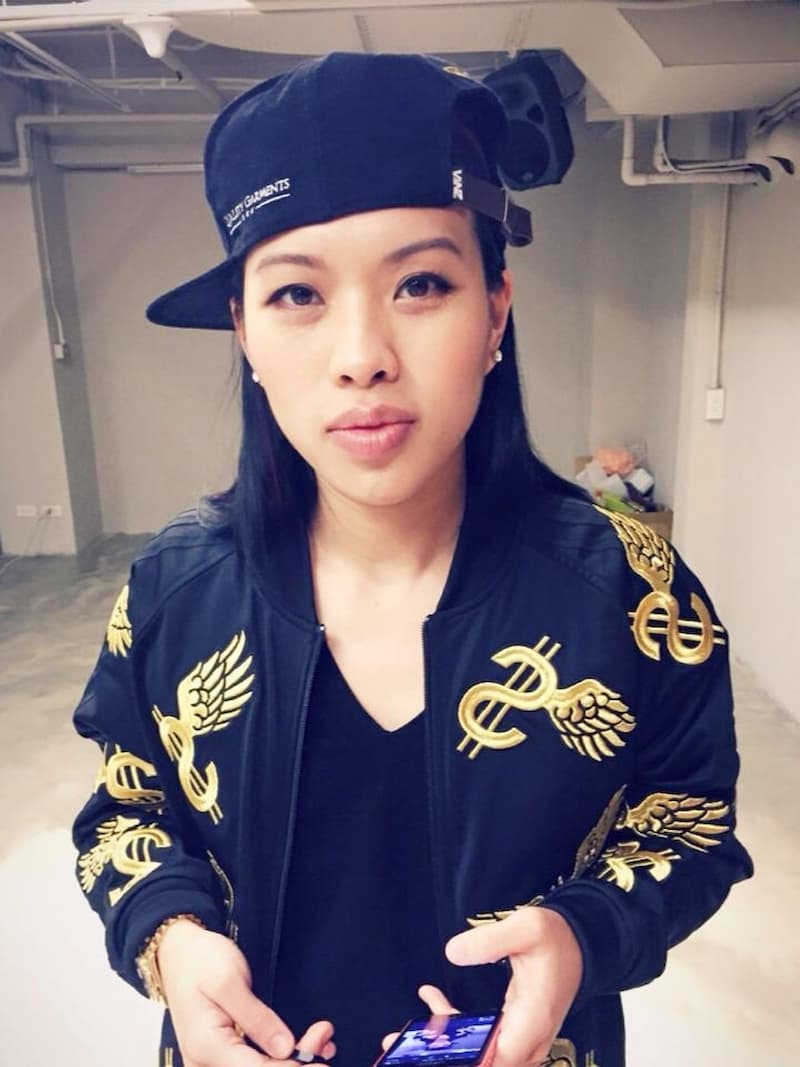 侯佩岑也會饒舌？PTT 鄉民票選「台灣最強女 Rapper」葛仲珊、陳嫻靜都上榜！ JUKSY 街星