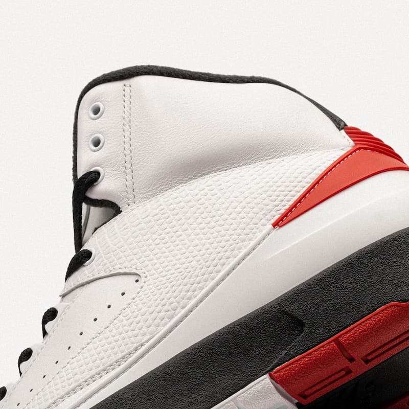 Air Jordan 2 "Chicago" 2022 年壓軸登場，今年末最大黑馬鞋王就是它！ | JUKSY 街星
