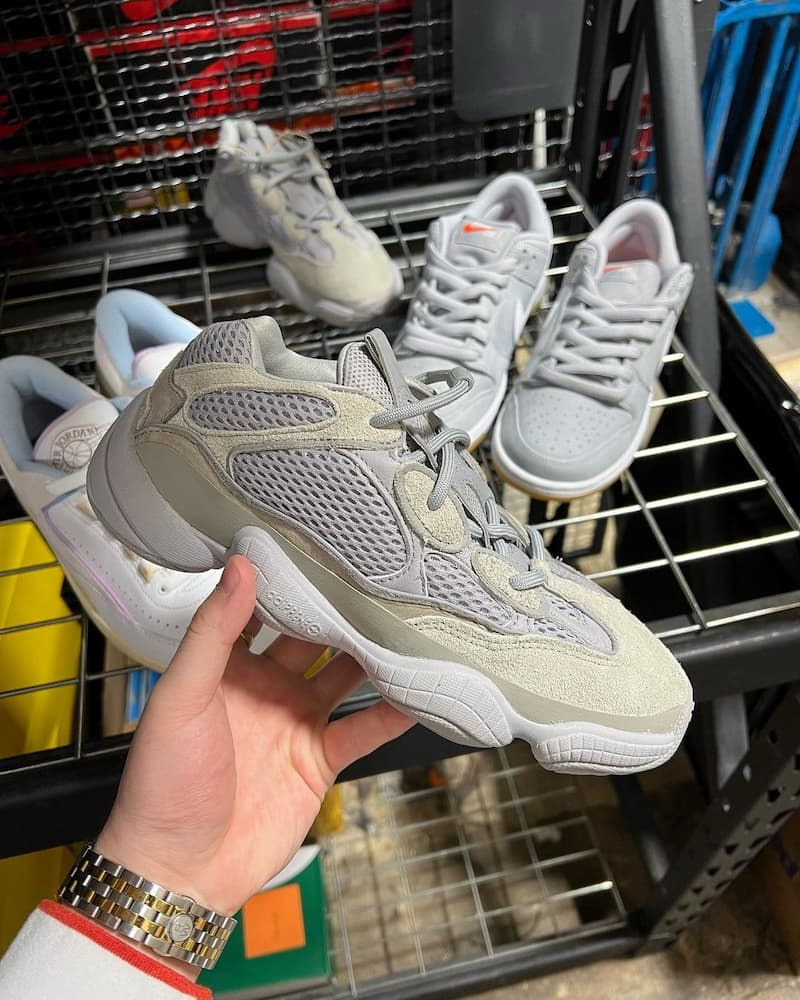 adidas YEEZY 500 全新實鞋曝光，沒有 Ye 光環加持你還願意買單嗎？ JUKSY 街星