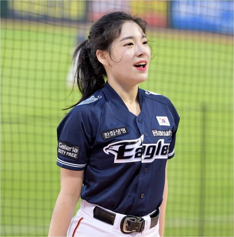 《體能之巔》趙妍週 조연주 5 件事：啦啦隊界 Irene、可愛腰間肉肉爆紅！ JUKSY 街星