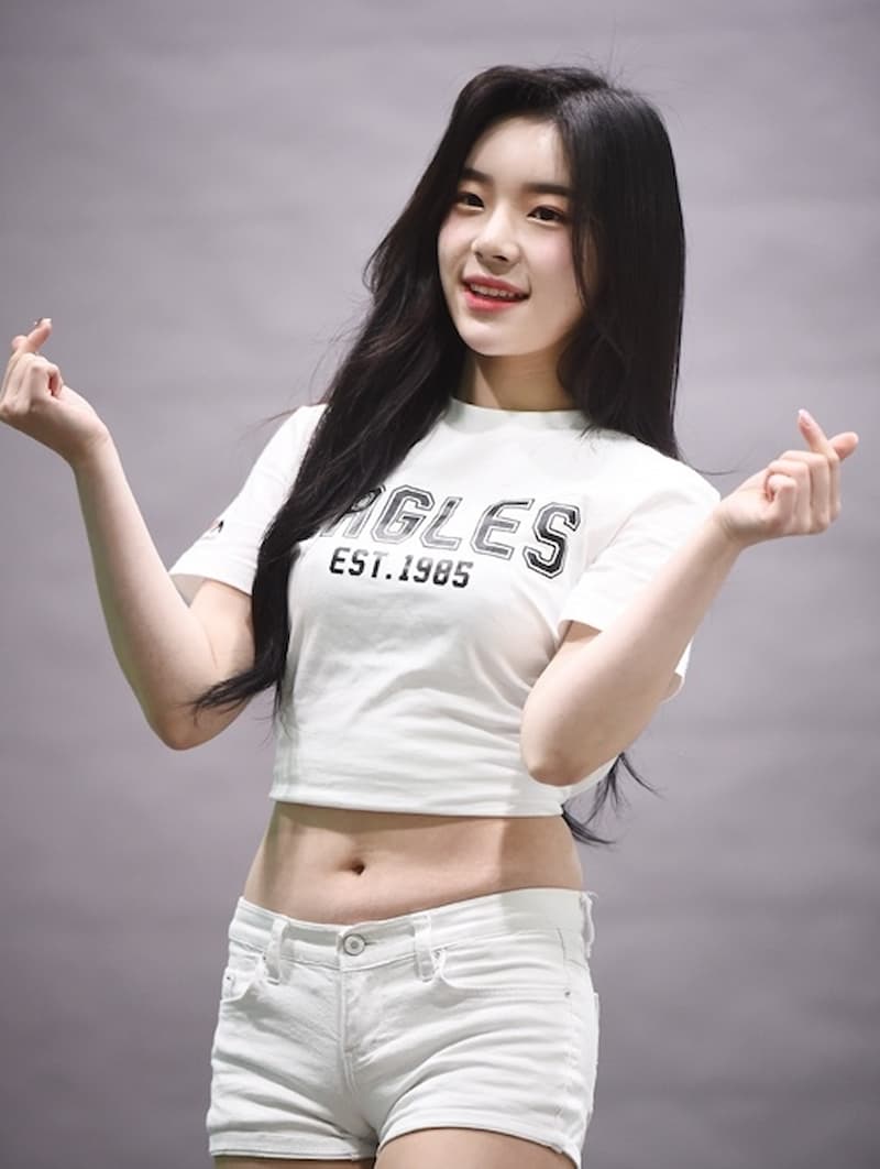 《體能之巔》趙妍週 조연주 5 件事：啦啦隊界 Irene、可愛腰間肉肉爆紅！ JUKSY 街星