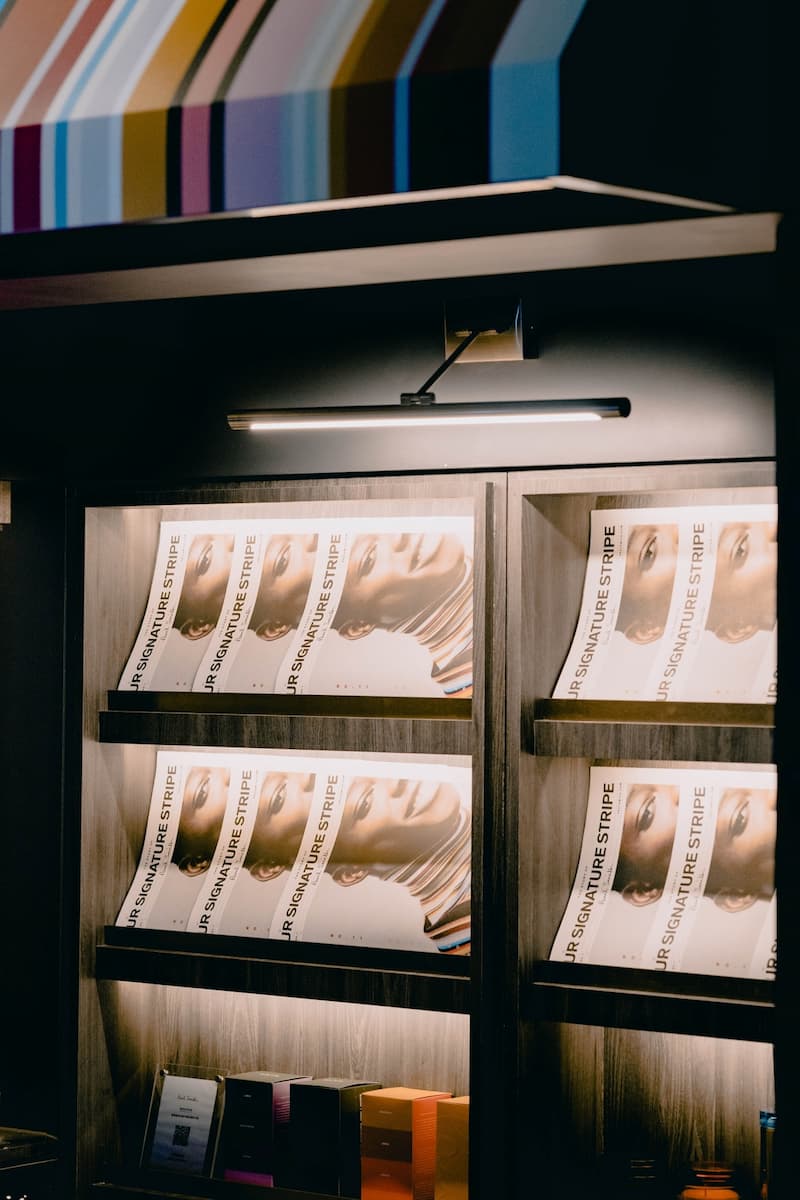 穿越大疫時代的溫柔力量！Paul Smith攜手台北VERSE baR開設彩條咖啡跨界合作 JUKSY 街星