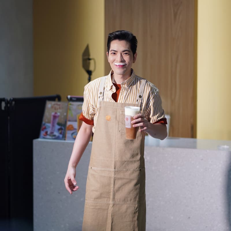 Toyz 的飲料店好喝嗎？ 2023 明星開的 12 間手搖飲料品牌近況，廖老大全軍覆沒！ JUKSY 街星