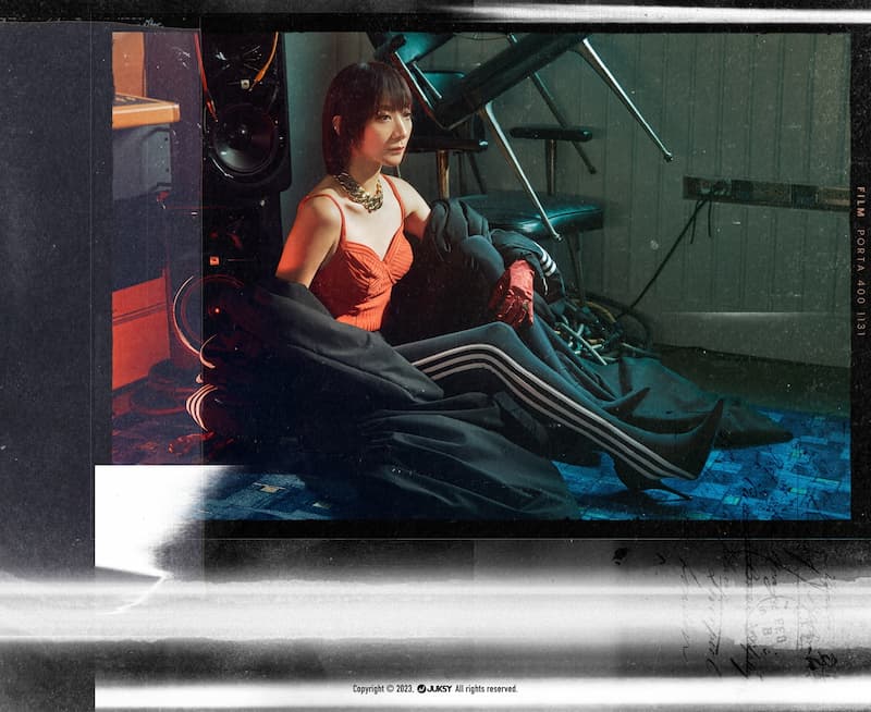 【JUKSY專訪】跳脫傳統的反骨夢想家？！不設限自我的酷帥CEO形象，屬於HOYA BIT執行長彭云嫻Zoe Peng的全新視野！ JUKSY 街星