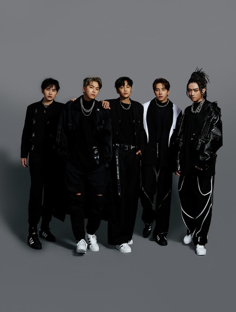 Energy 多年後世紀大合體，腳下這雙 adidas Originals Superstar 你還不搶著穿？ JUKSY 街星