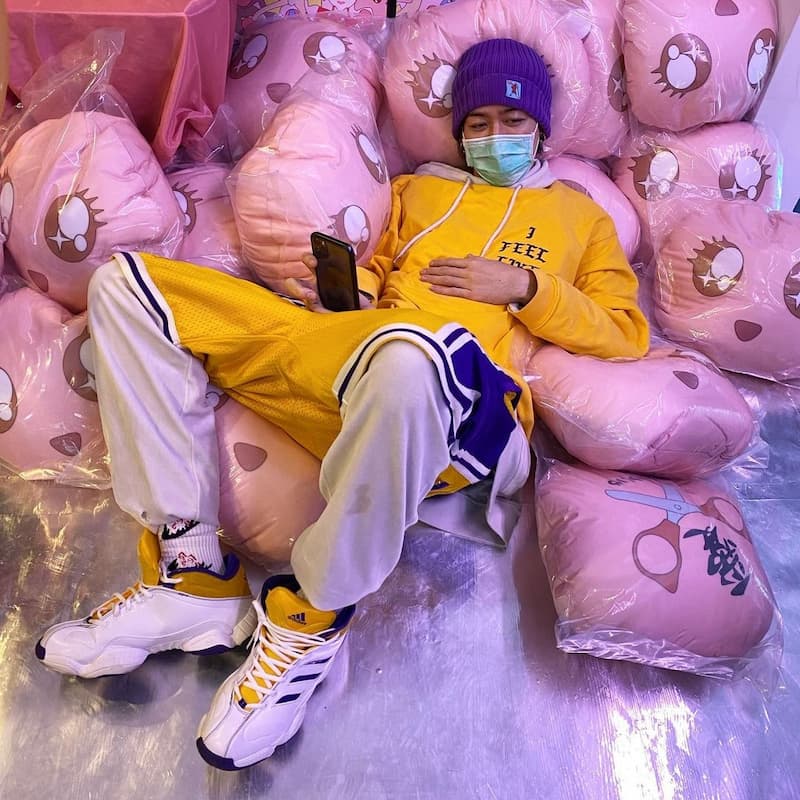 《大嘻哈時代 2》陳星翰 Starr Chen 服裝穿搭太有料，別只當他是「Kitkat 迷因霸主」！ JUKSY 街星