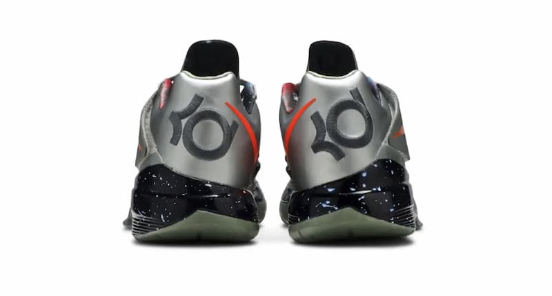 Nike KD 4 "Galaxy" 有望於 2024 年回歸，Kevin Durant 明星賽戰靴真的很香！ JUKSY 街星