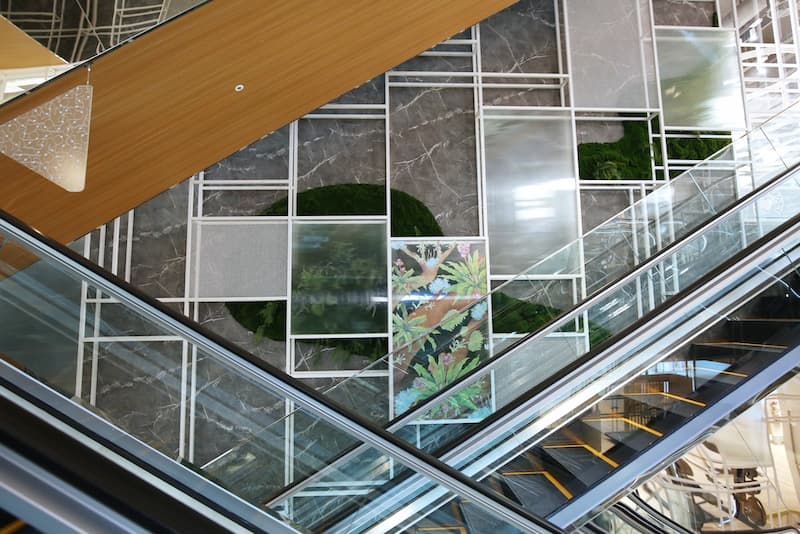 「NOKE 忠泰樂生活」逛街全攻略，美食餐廳、設計選品、極光冰場 16 大亮點一次看！ JUKSY 街星