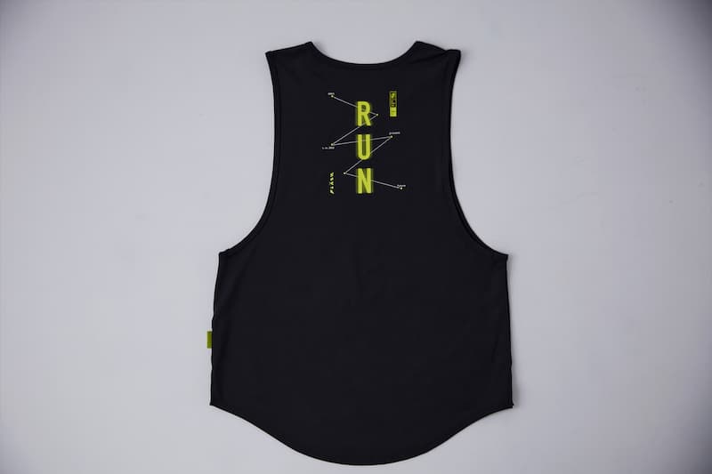 VERVE 推出《閃電俠》聯名服飾系列，從太空棉短袖到肌肉背心通通都有！ JUKSY 街星