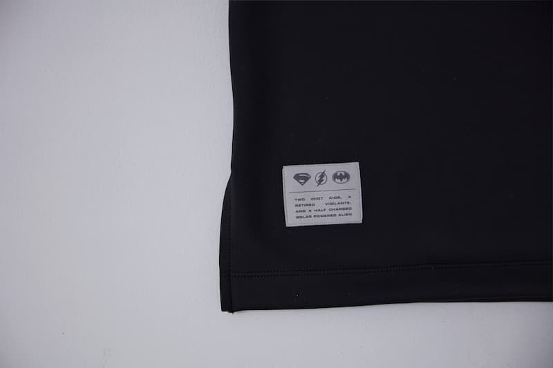 VERVE 推出《閃電俠》聯名服飾系列，從太空棉短袖到肌肉背心通通都有！ JUKSY 街星