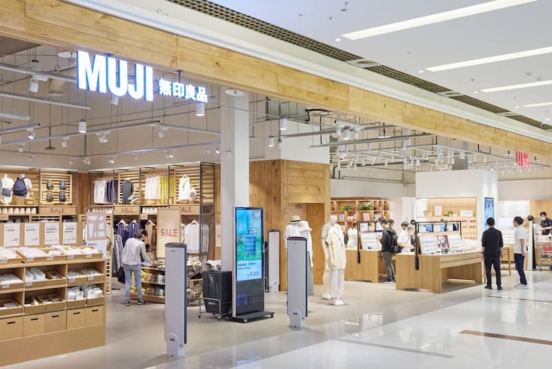 JINS與MUJI無印良品台灣首間複合概念店全新開幕 JUKSY 街星