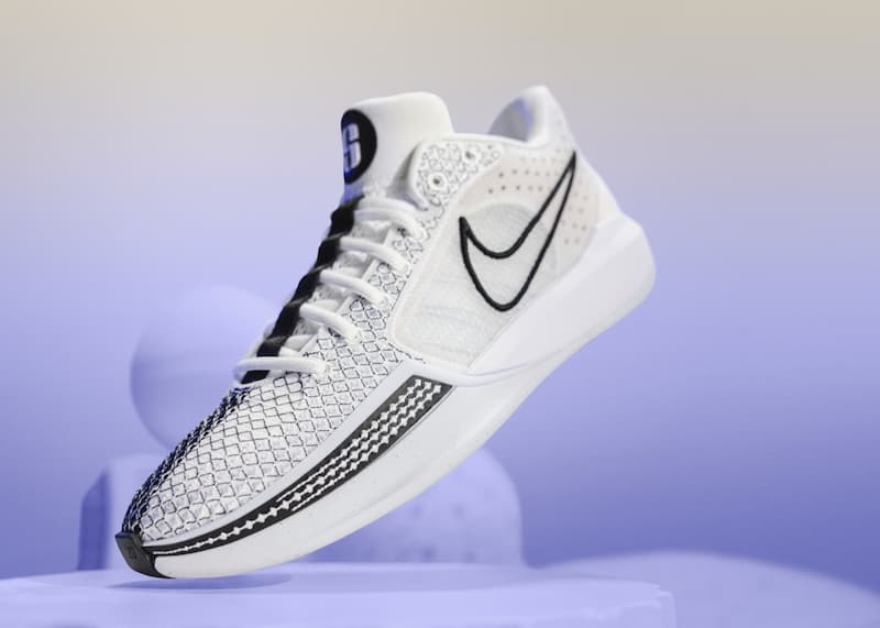 Nike Sabrina 1 五大亮點＆發售資訊整理：品牌首雙女籃球員簽名球鞋、3 款首發配色超吸睛！ JUKSY 街星