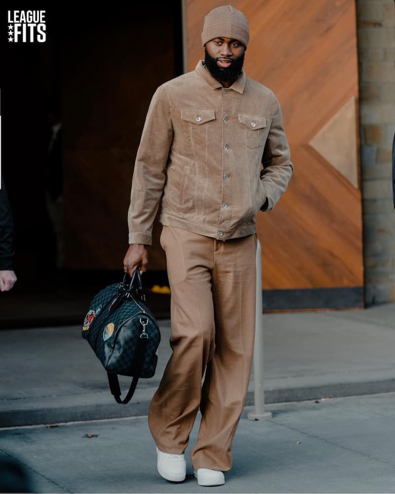 NBA 10 位球星穿搭造型不容小覷：LeBron James、SGA 等都是你的搭配理想範例！ JUKSY 街星