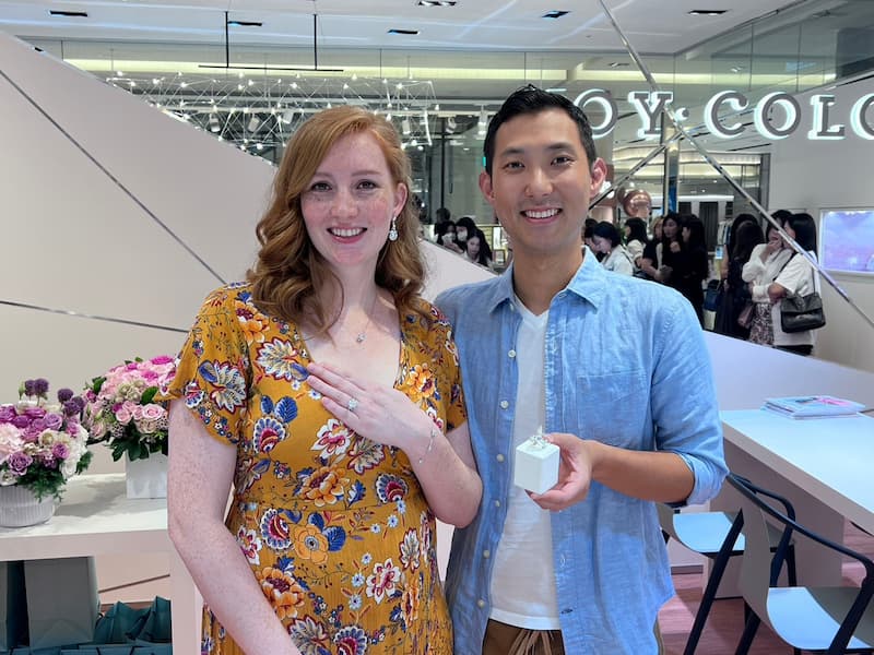 JOY COLORi未來鑽石新光三越A8新概念店隆重開幕，開幕日邀請百萬YouTuber劉沛擔任一日店長 JUKSY 街星