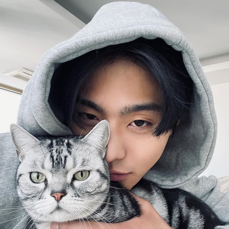 解碼《走進你的時間》安孝燮 10 件事：差一步加入 GOT7、看作品前要先把自己灌醉！ JUKSY 街星