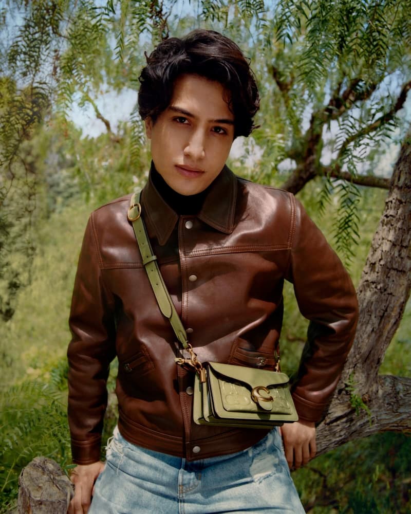 COACH 揭曉「WEAR YOUR SHINE」形象廣告 JUKSY 街星