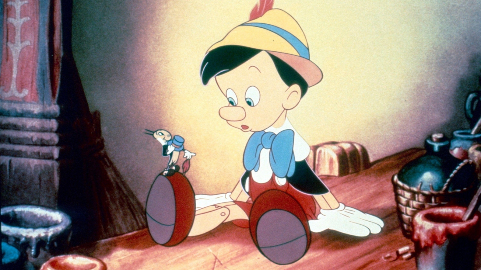 Disney迎來100週年慶！就讓我們一面聽最經典的10首動畫歌曲，一面去台北信義區找白金米奇打卡共襄盛舉！ JUKSY 街星