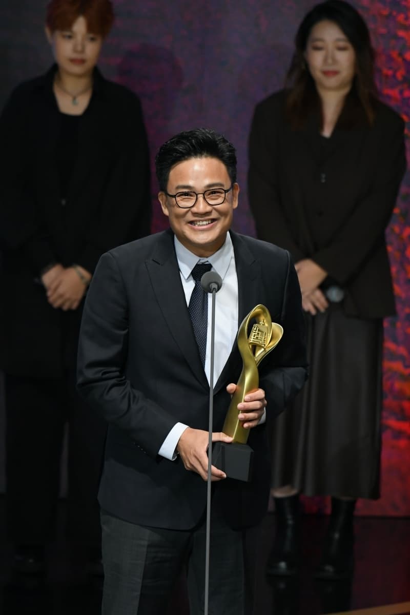 金鐘58／薛仕凌、蔡淑臻奪視帝、視后！2023 金鐘獎完整得獎名單總整理！ JUKSY 街星