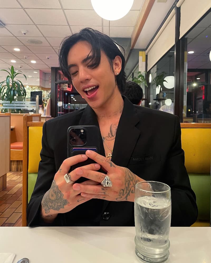 DPR IAN 十件事你必須了解，曾與 CL 爆出緋聞、受心理疾病影響等！ JUKSY 街星