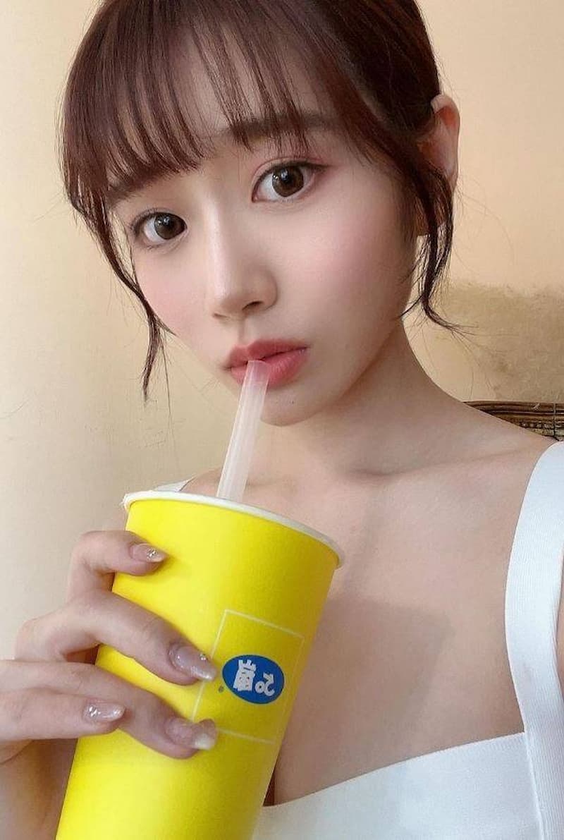 盤點 5 個 AV 女優認證的台灣美食：三上悠亞滿漢大餐、深田詠美思慕昔！ JUKSY 街星