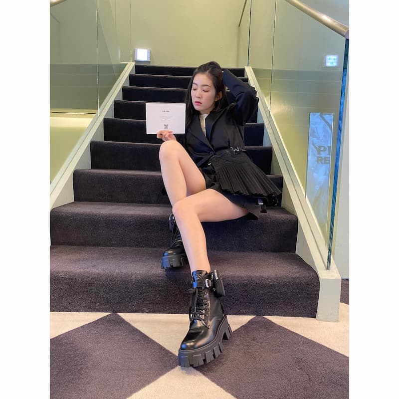 解鎖 Red Velvet Irene 8 件事：盛世美顏驚豔眾人、讓練習生受衝擊、遭爆耍大牌！ JUKSY 街星