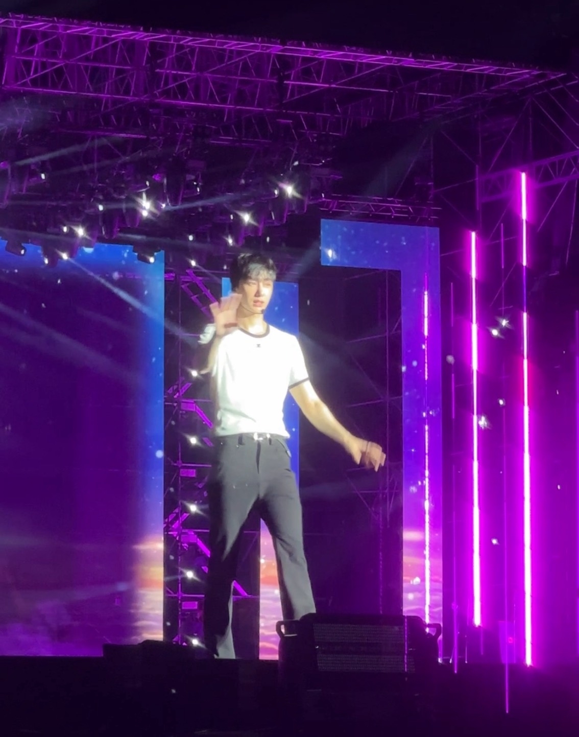 KTPOP 拼盤演唱會亮點一次看！ IVE 、ZB1 接連熱唱！Mark 承諾：「把 GOT7 帶回台灣！」 | JUKSY 街星