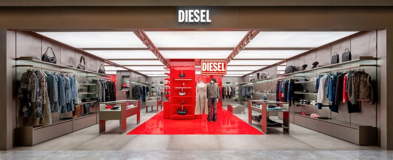 55688 x JUKSY | Diesel 台中新光三越全新專櫃正式開幕！以叛逆與創意征服中台灣展現品牌自由靈魂