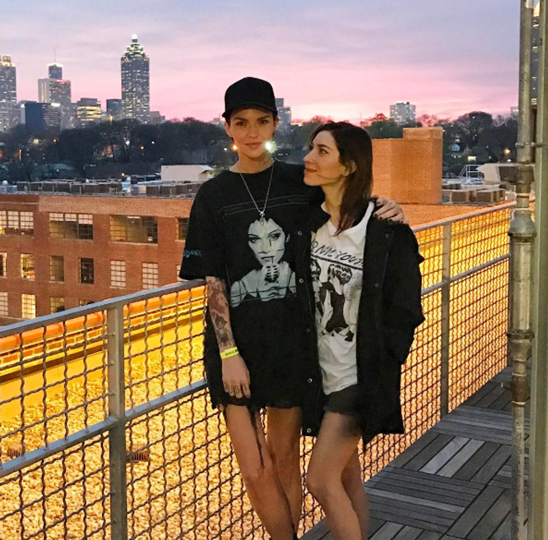 閃瞎！Ruby Rose 代言 Nike 帥出新高度 甜蜜宣言「與女友會永遠在一起」！ JUKSY 街星