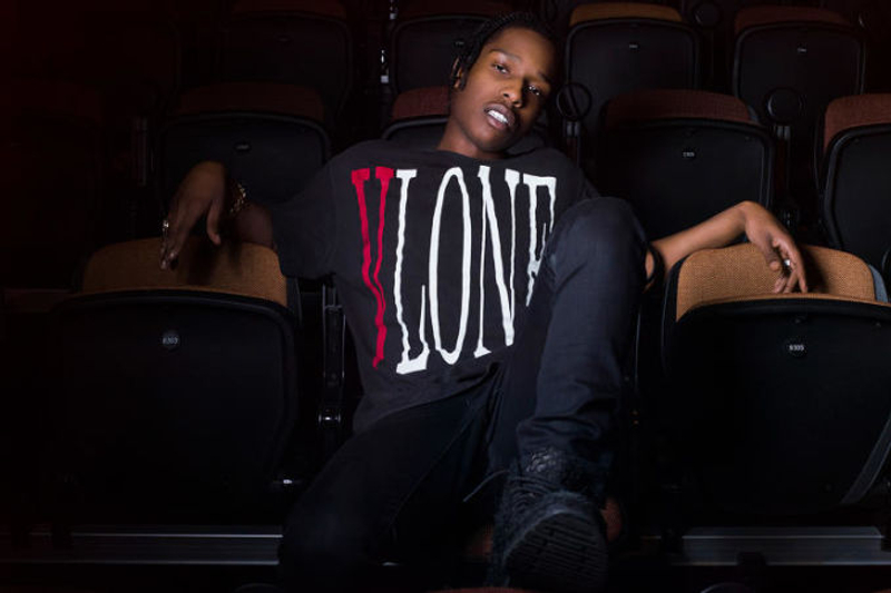 Vlone 爆紅是什麼原因？除了陳冠希加持 背後關鍵人物其實是「他」！ JUKSY 街星